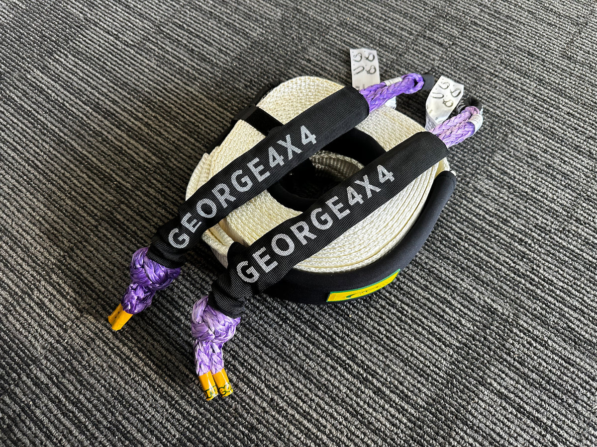 4WD Recovery Kit: Snatch Strap 8600kg + 2*Soft Shackles 13300kg ...