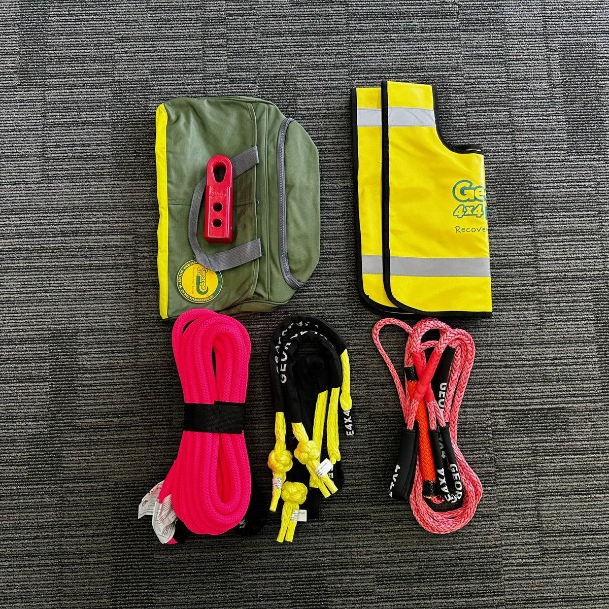 George4x4 Luxury Recovery Kit (8pcs) 6000kg Kinetic and Soft Shackle a ...