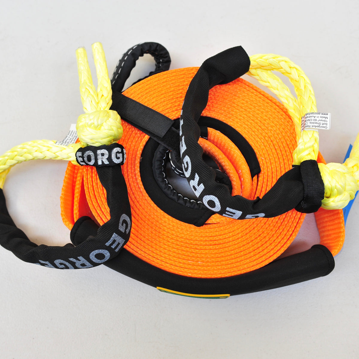 4WD Recovery Kit: Snatch Strap 8000kg + 2*Soft Shackles 13300kg ...
